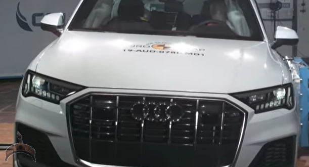 2020 Audi Q7 – Safe to Drive SUV? – Crash & Safety Tests - Video - Ọmọ ...