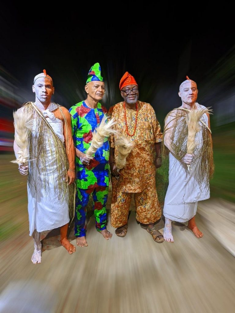 Photos from Ìtefá of the new Omo Ifa - Ọmọ Oòduà